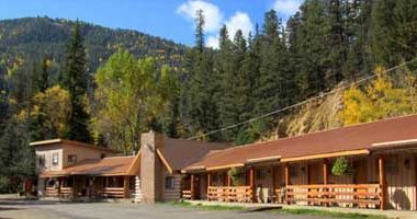 Arrowhead Lodge | Red River, NM